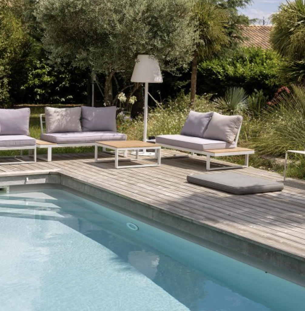 Comment entretenir une terrasse en Pin Autoclave Classe 4